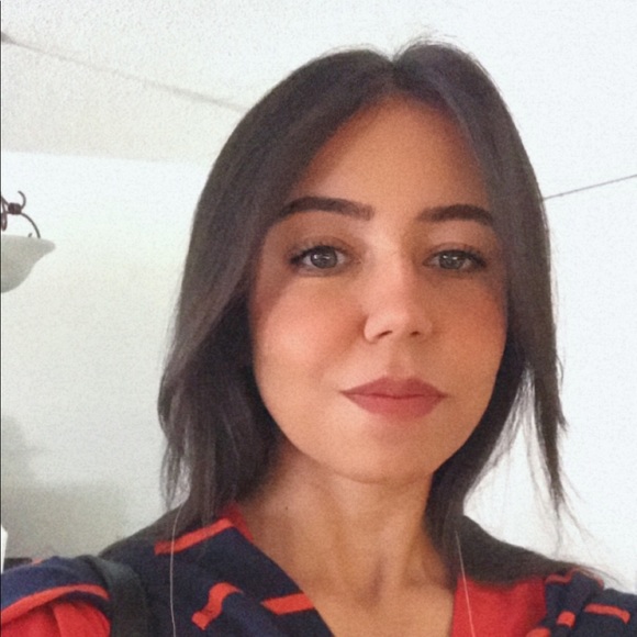 Rita's Closet (@ritta_m) | Poshmark